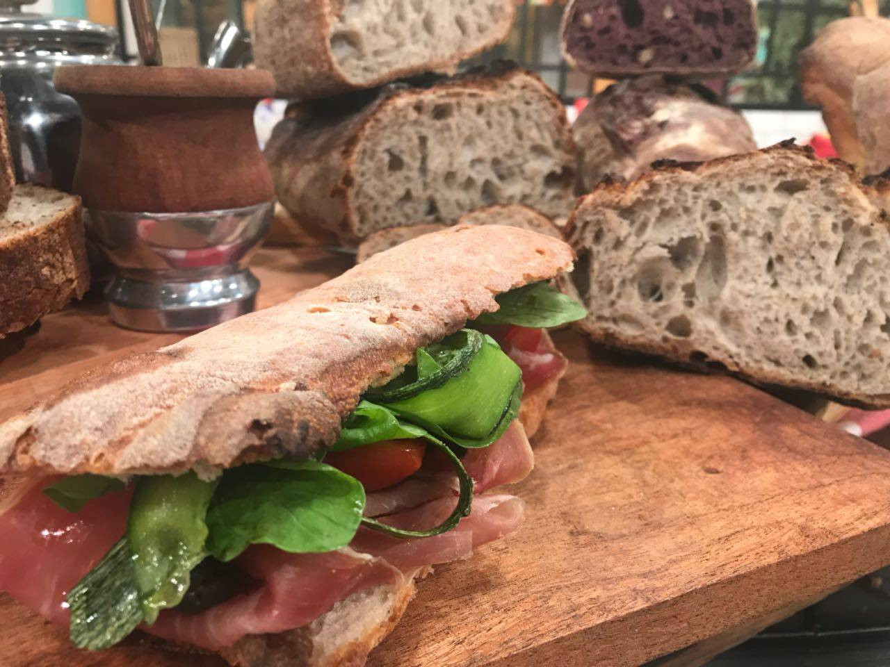 Pan ciabatta de masa madre - Cocineros Argentinos