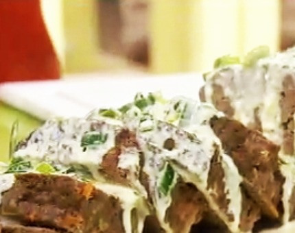 Pan de carne con salsa de queso - Cocineros Argentinos