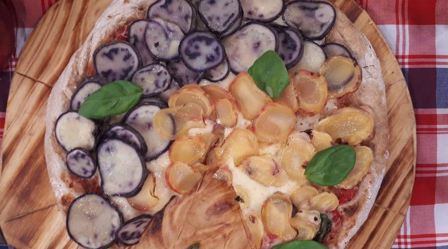 Pizza de hongos y papines - Cocineros Argentinos