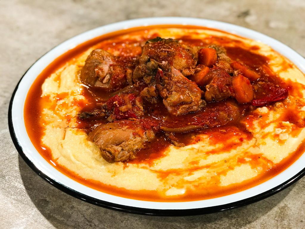 POLENTA CON ESTOFADO DE POLLO - Cocineros Argentinos
