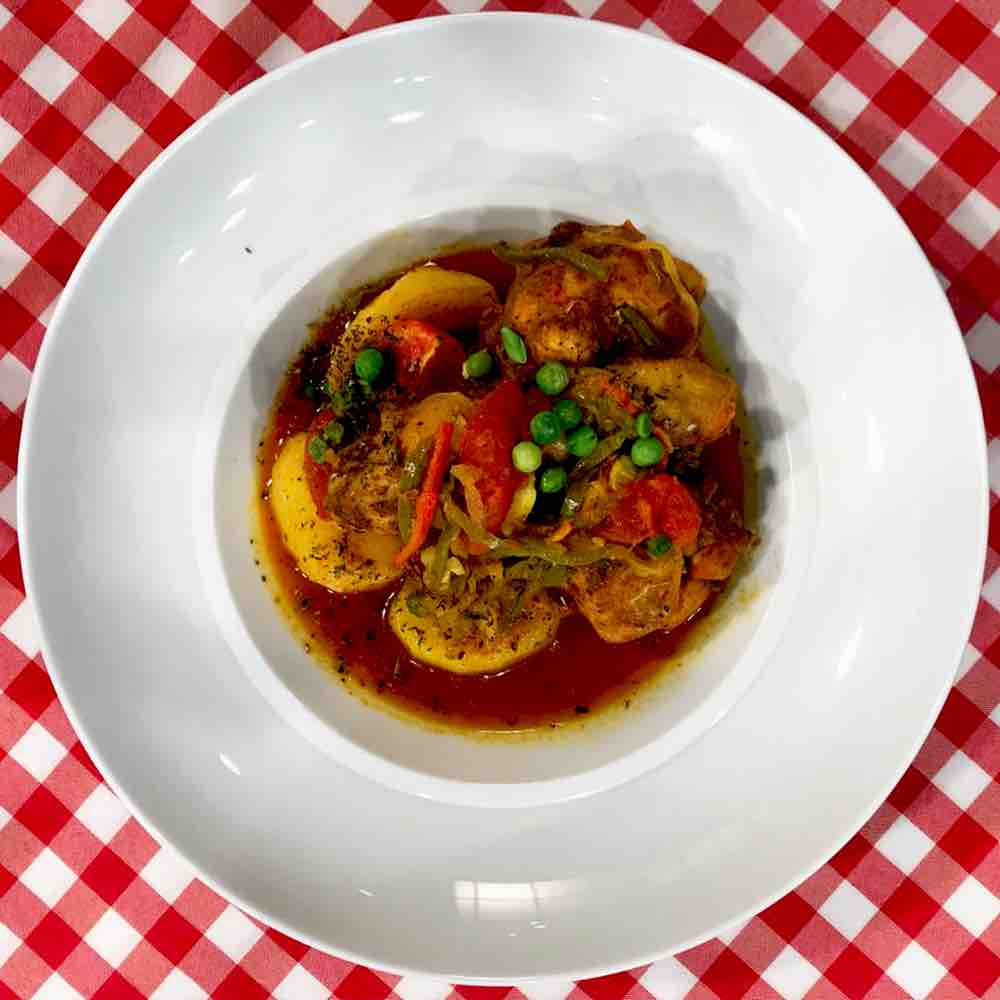 GUISO DE CORDERO CON PAPINES ANDINOS - Cocineros Argentinos