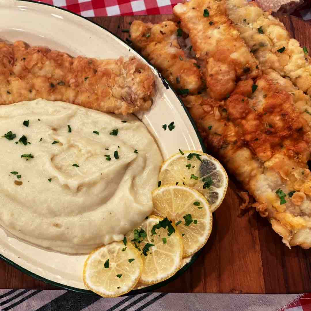 FILET DE MERLUZA CON PURÉ DE PAPAS - Cocineros Argentinos