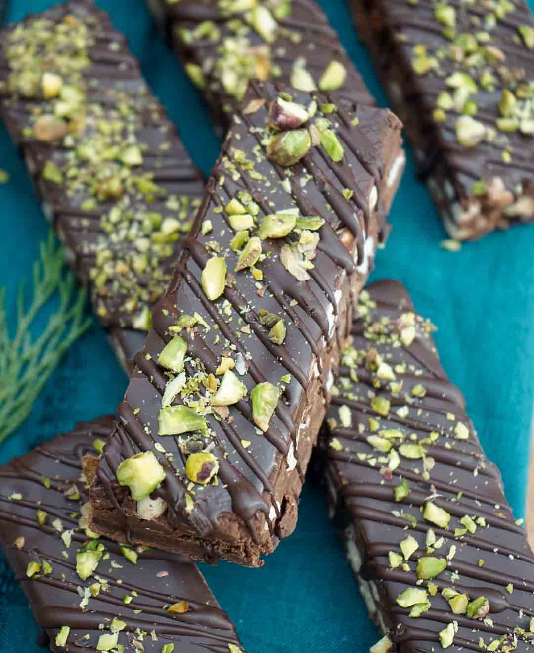 TURRÓN DE MANÍ Y CHOCOLATE - Cocineros Argentinos