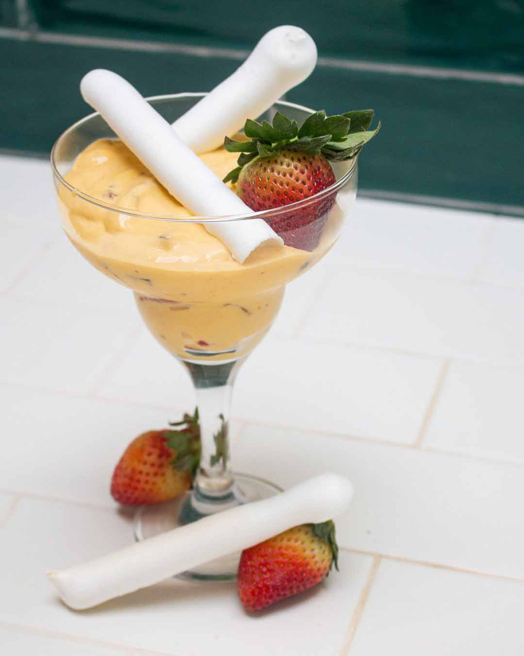 MERENGUE FRANCÉS CON HELADO DE SAMBAYÓN - Cocineros Argentinos