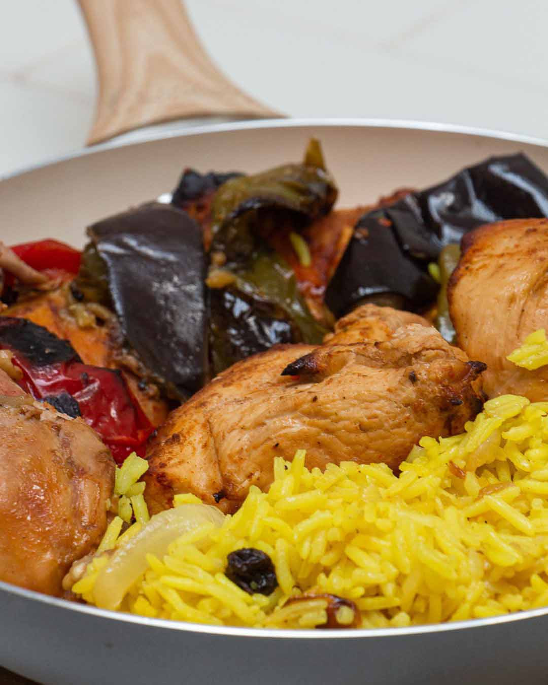 POLLO AL HORNO CON ARROZ Y VERDURAS - Cocineros Argentinos