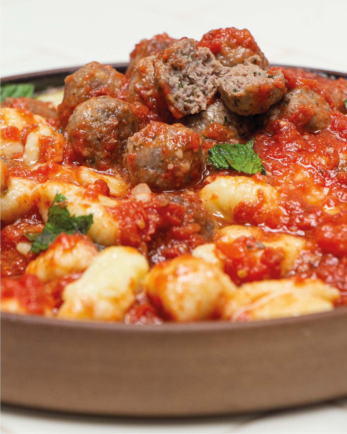 SALSA CON ALBÓNDIGAS - Cocineros Argentinos