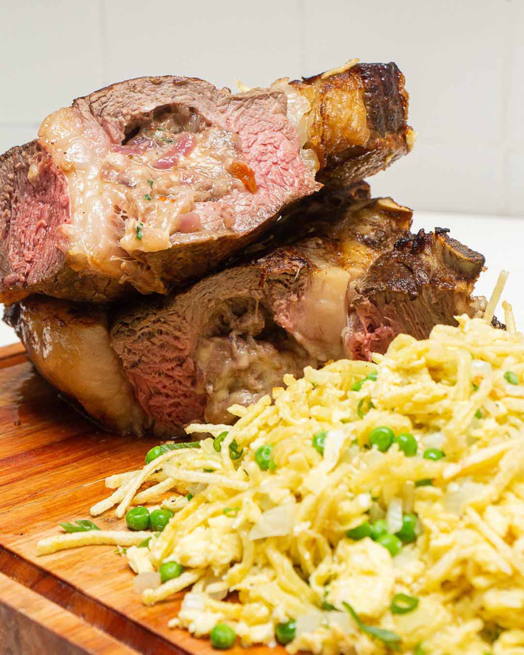 BIFE RELLENO CON REVUELTO GRAMAJO - Cocineros Argentinos