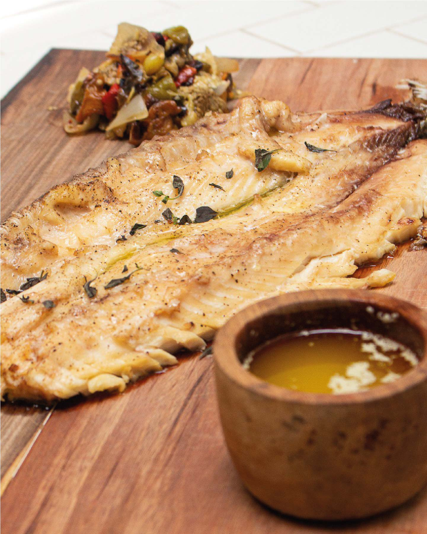 SÁBALO CON VERDURAS CON RESCOLDO - Cocineros Argentinos