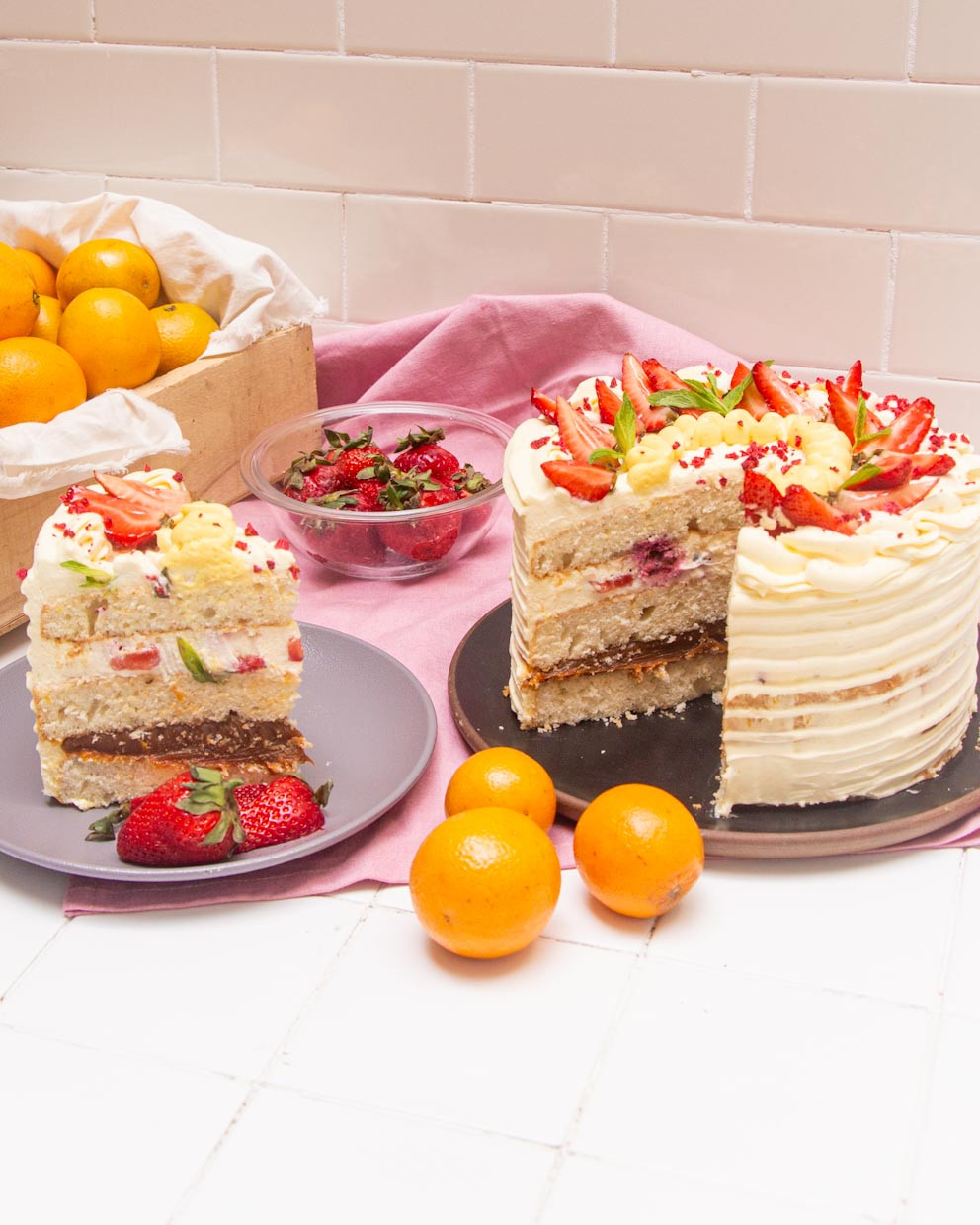 TORTA SUPER FRESCA DE CHOCOLATE, CREMA Y FRUTAS - Cocineros Argentinos
