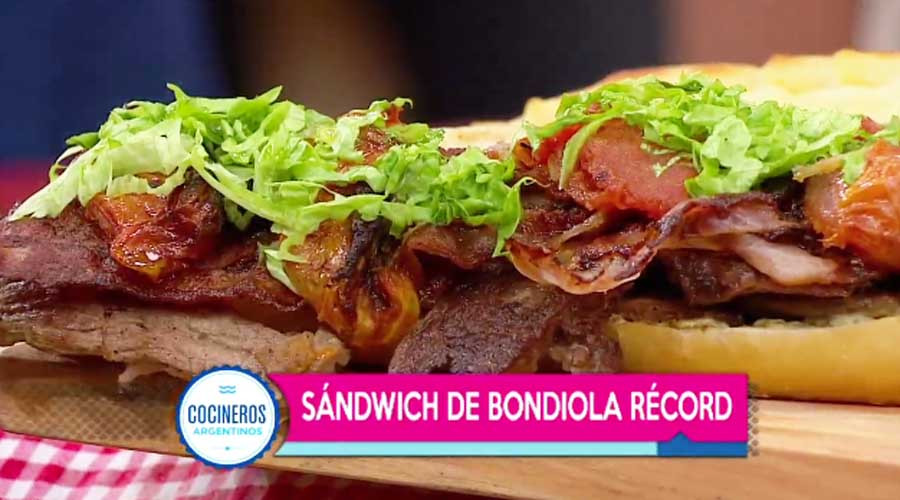 Sándwich de bondiola especiada, hummus y vegetales grillados ...